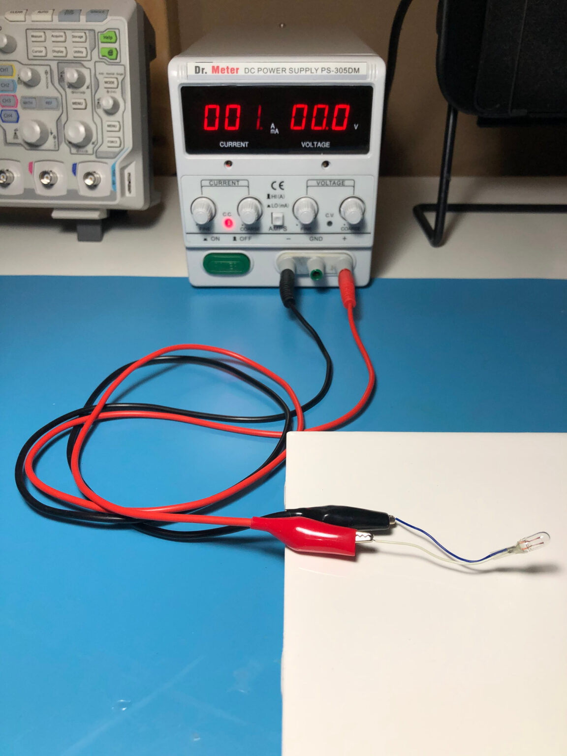 Instrumentation Essentials: Lab Power Supply - OnElectronTech